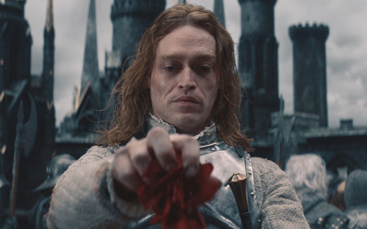 Dracula: L’Amore Perduto Recensione, Besson e la nuova sfumatura del vampiro di Bram Stoker ...